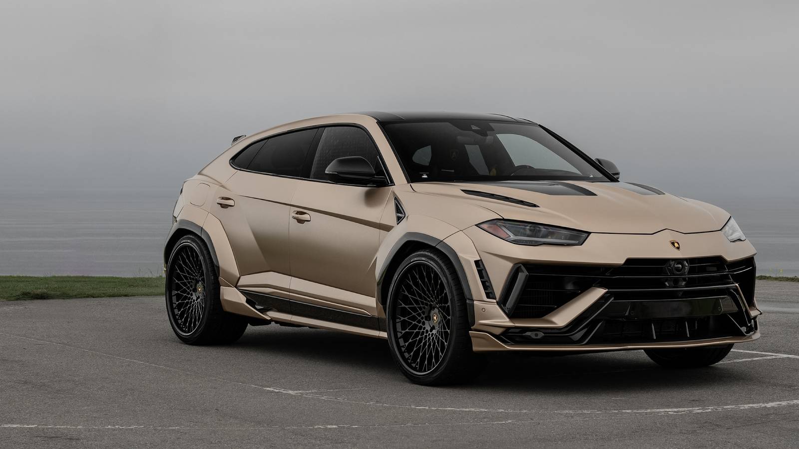 Lamborghini Body Kit Adds Inches In All The Right Places