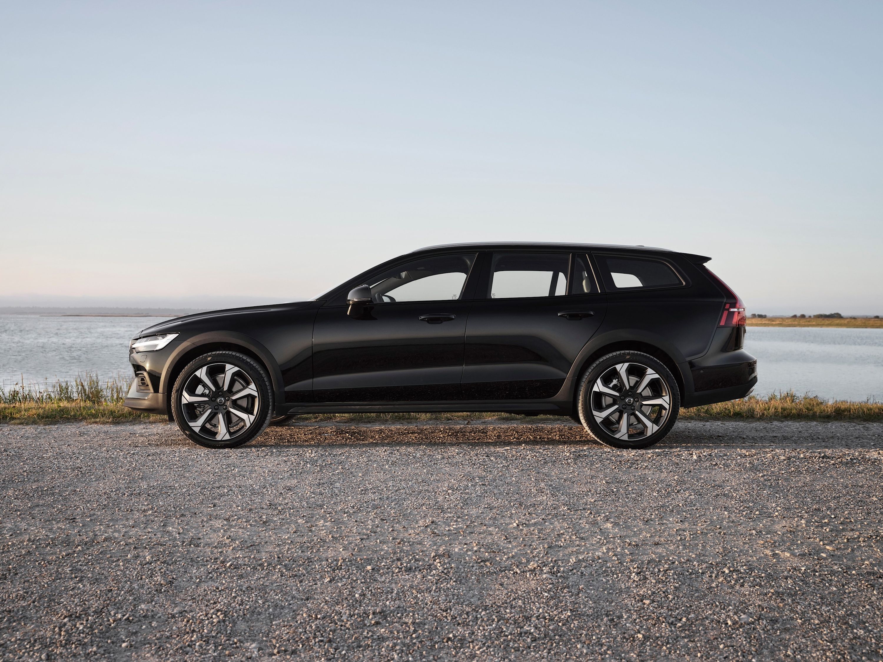Best Station Wagons | 2024 New Wagon Car Models Ratings | CarBuzz