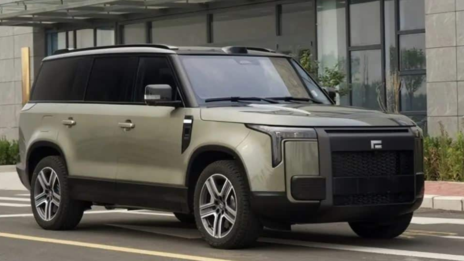 Another Land Rover Defender Copycat Emerges From China