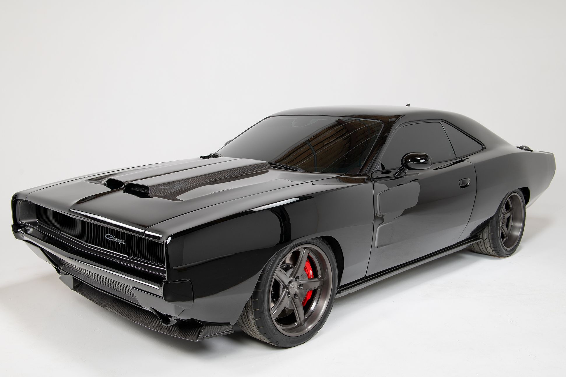 New Dodge Challenger Gets Carbon Fiber 1968 Charger Body