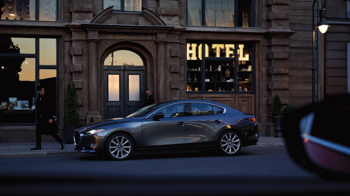 2025 Mazda 3 Sedan Pricing, Photos & Specs