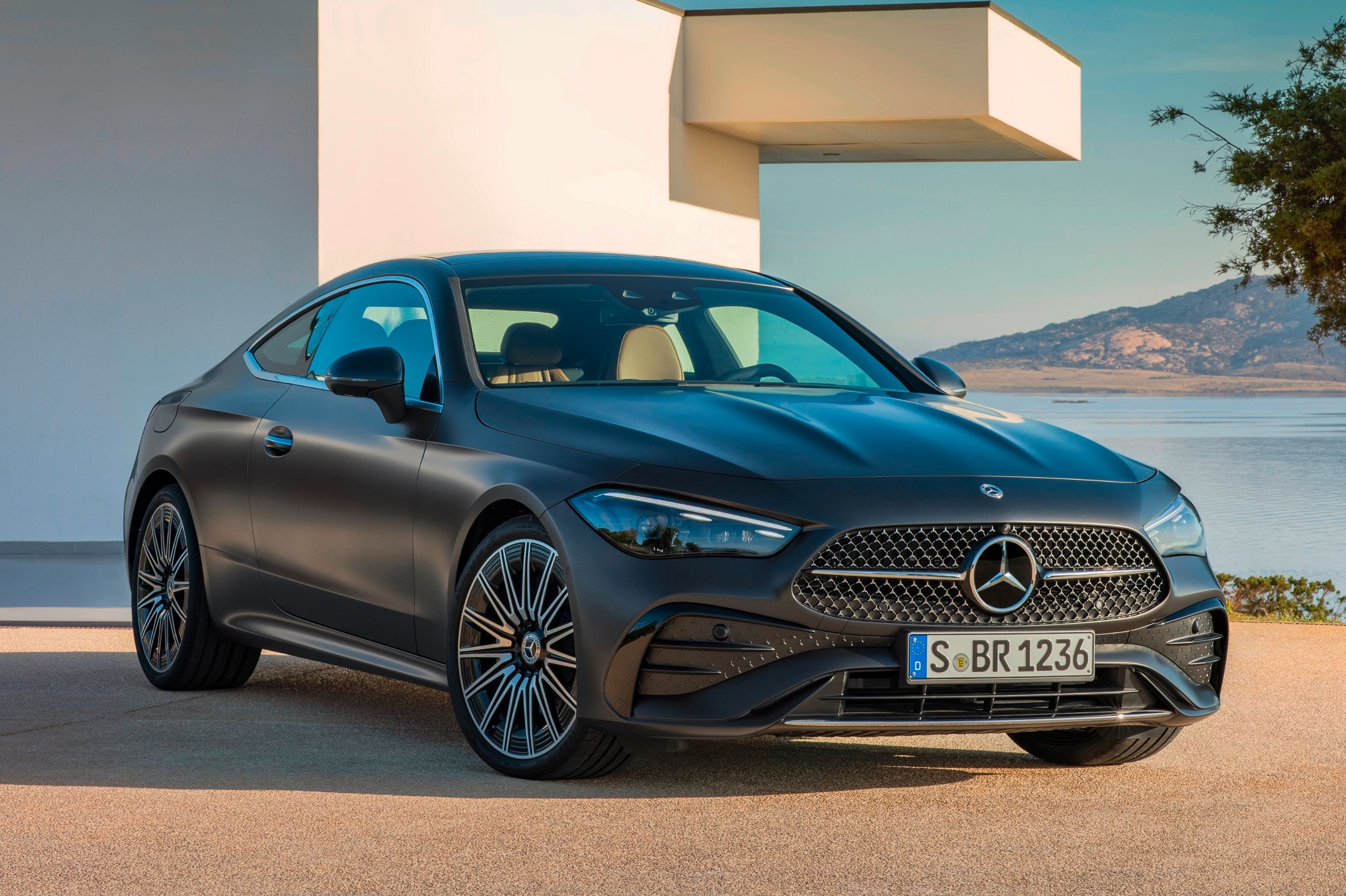 2024 Mercedes-Benz CLE Revealed: Keeping The Luxury Coupe Alive