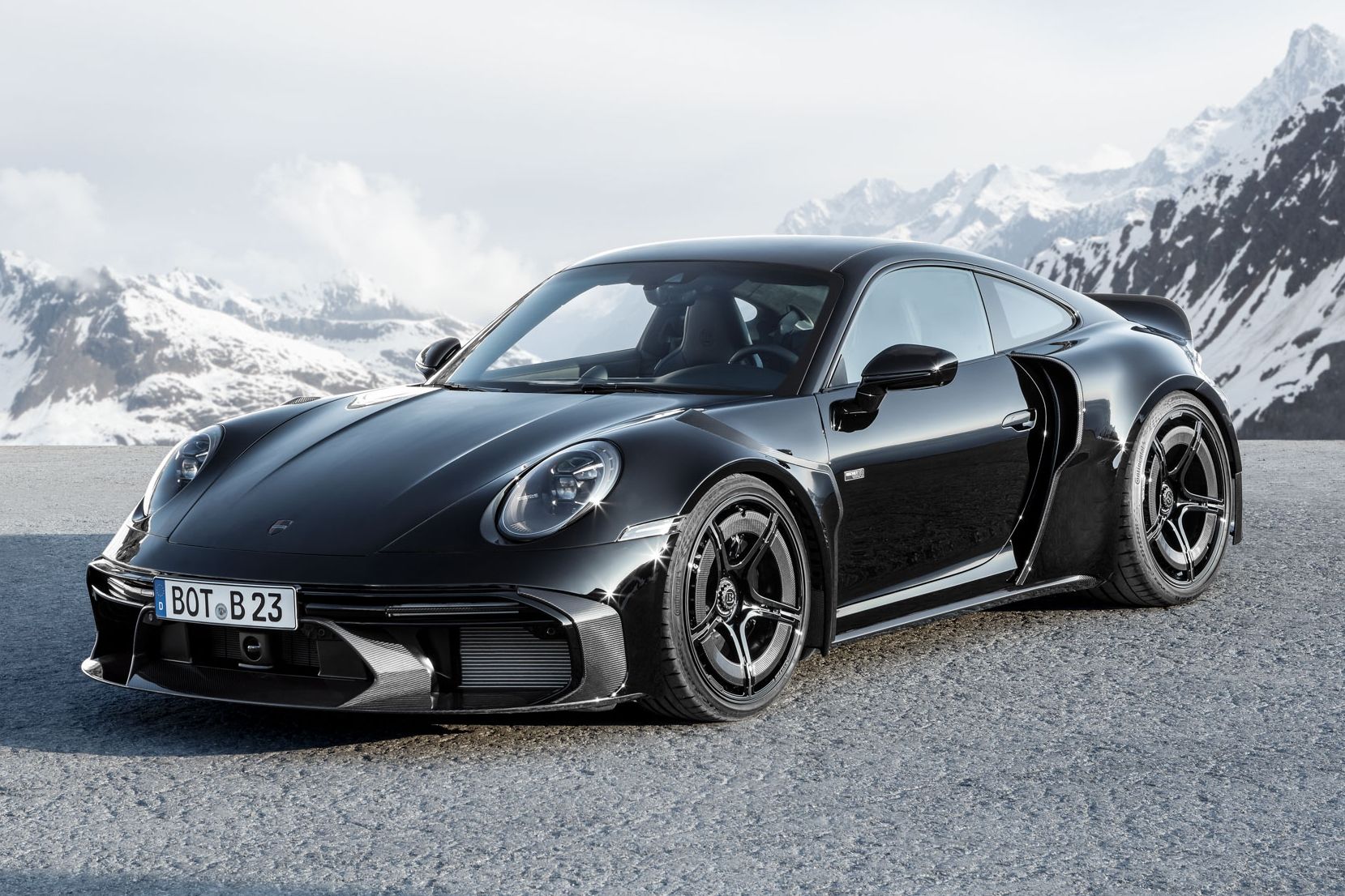 Brabus Unveils Porsche 911 Turbo S With 888 Horsepower