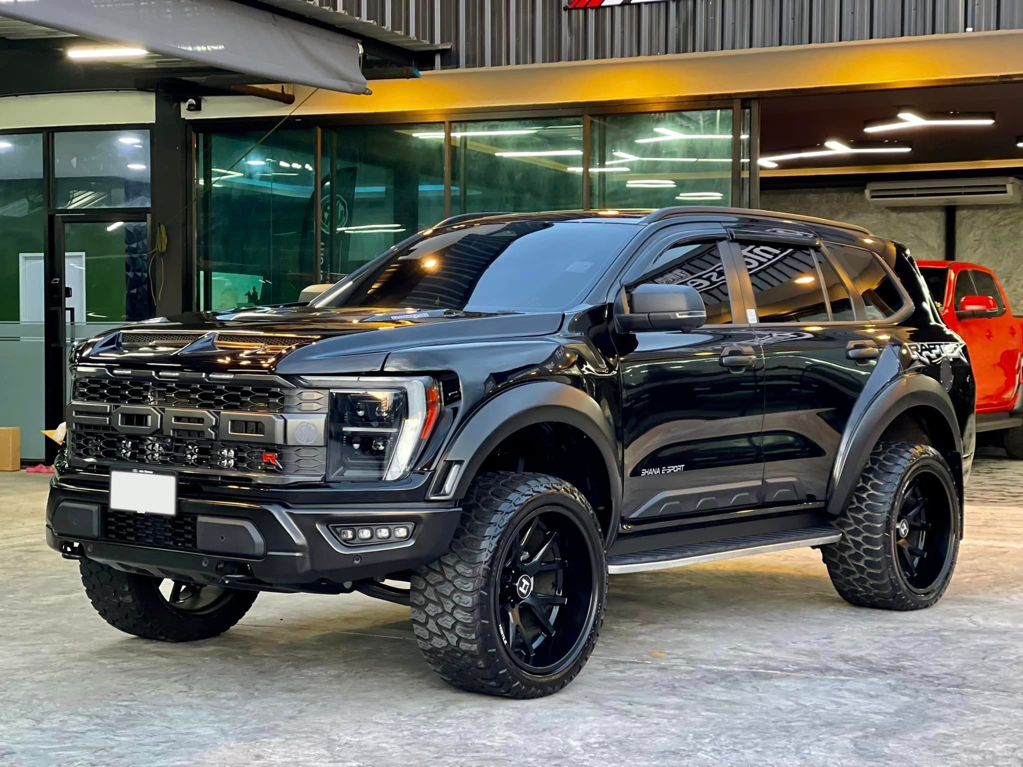 Ford's Humble Everest SUV Gets The Raptor Treatment