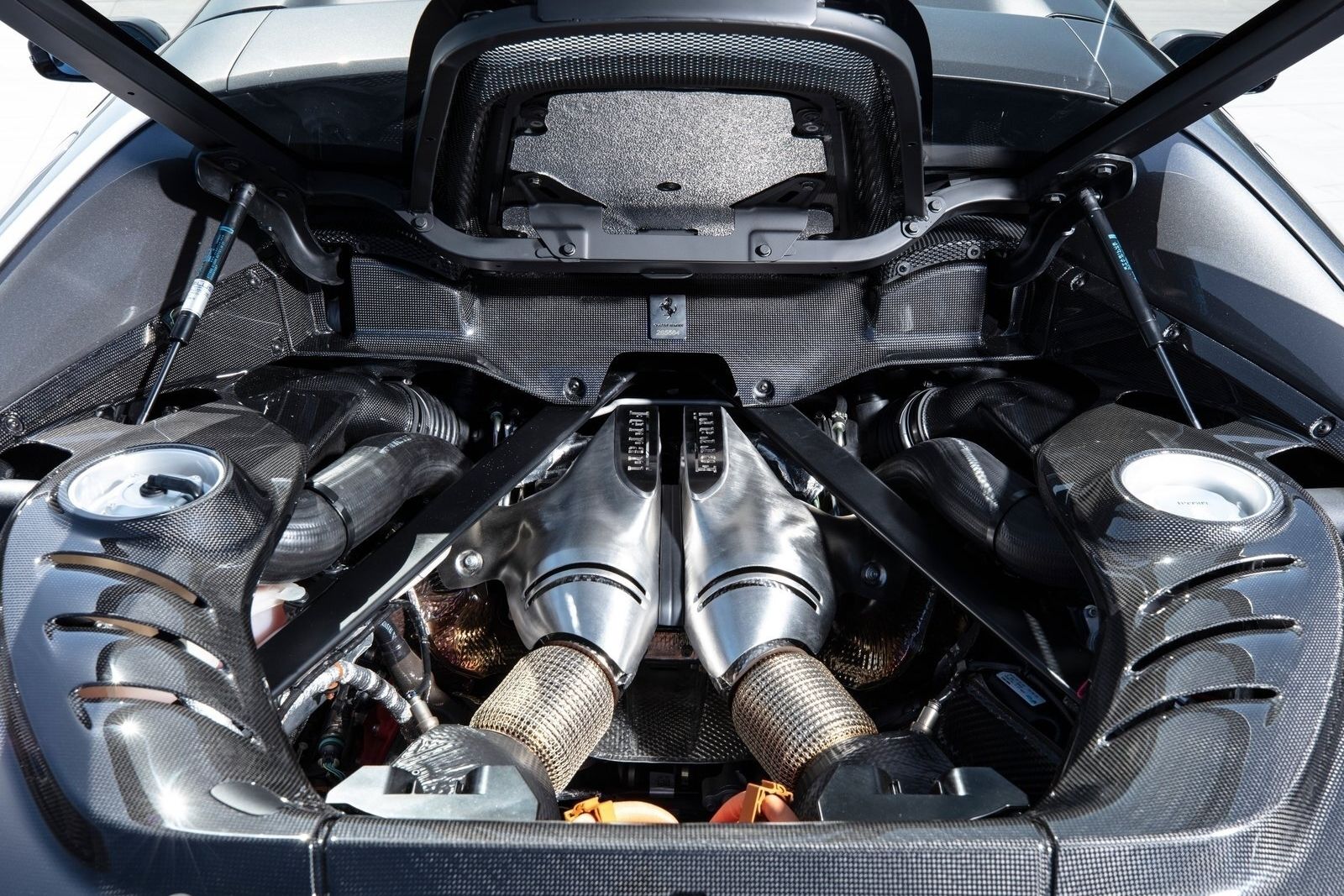 What Is A Hot Vee Engine?