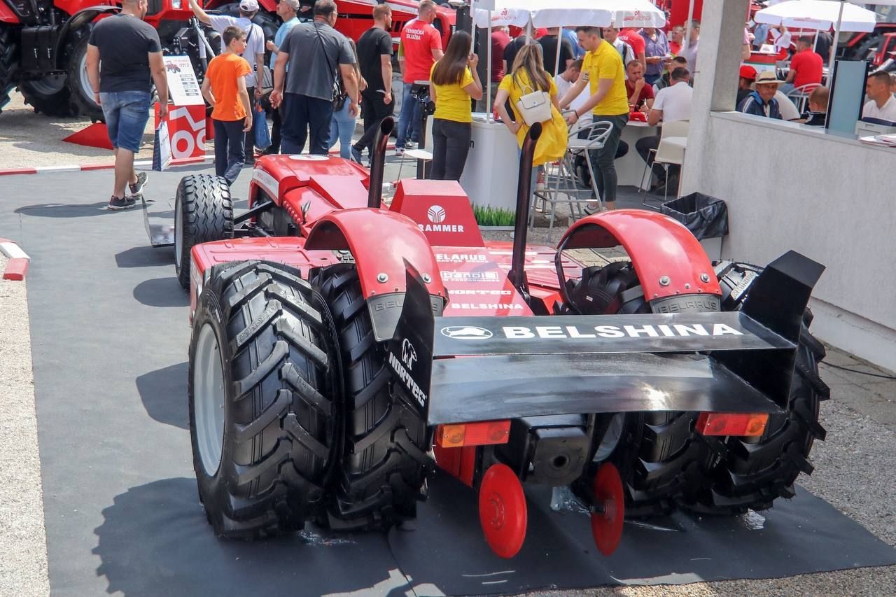 Formula 1 Car Made From Tractor Parts Allegedly Has 174-MPH Top Speed