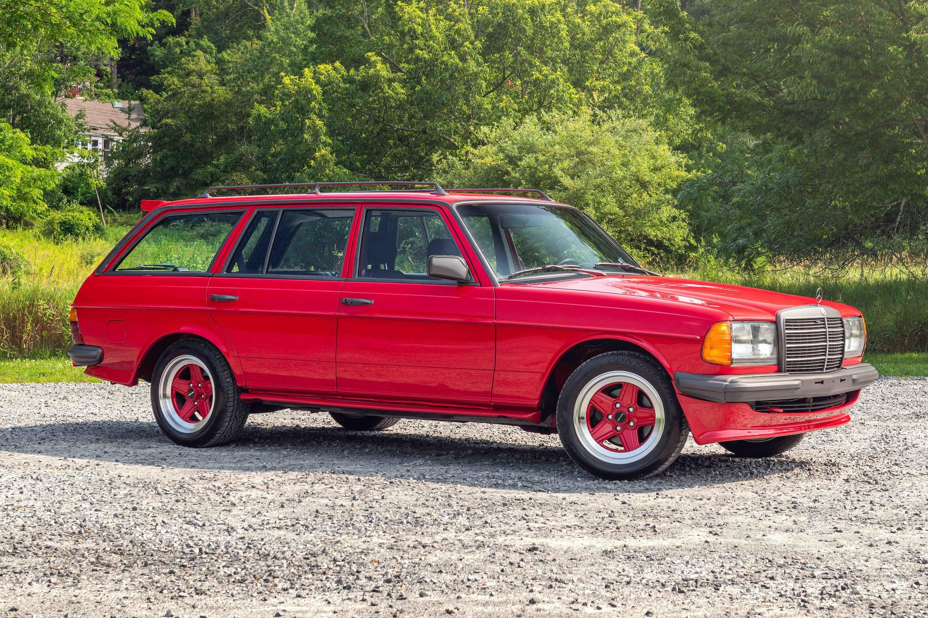 Ultra-Rare Mercedes-Benz 500 TE AMG Is The German Wagon Of Our Dreams
