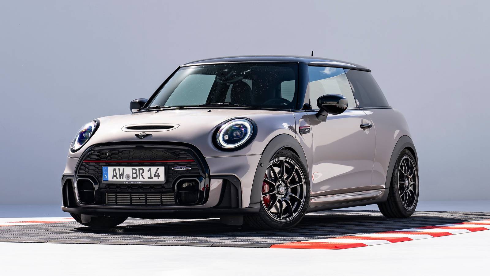 Mini John Cooper Works Bulldog Racing Edition Is Built To Order And ...