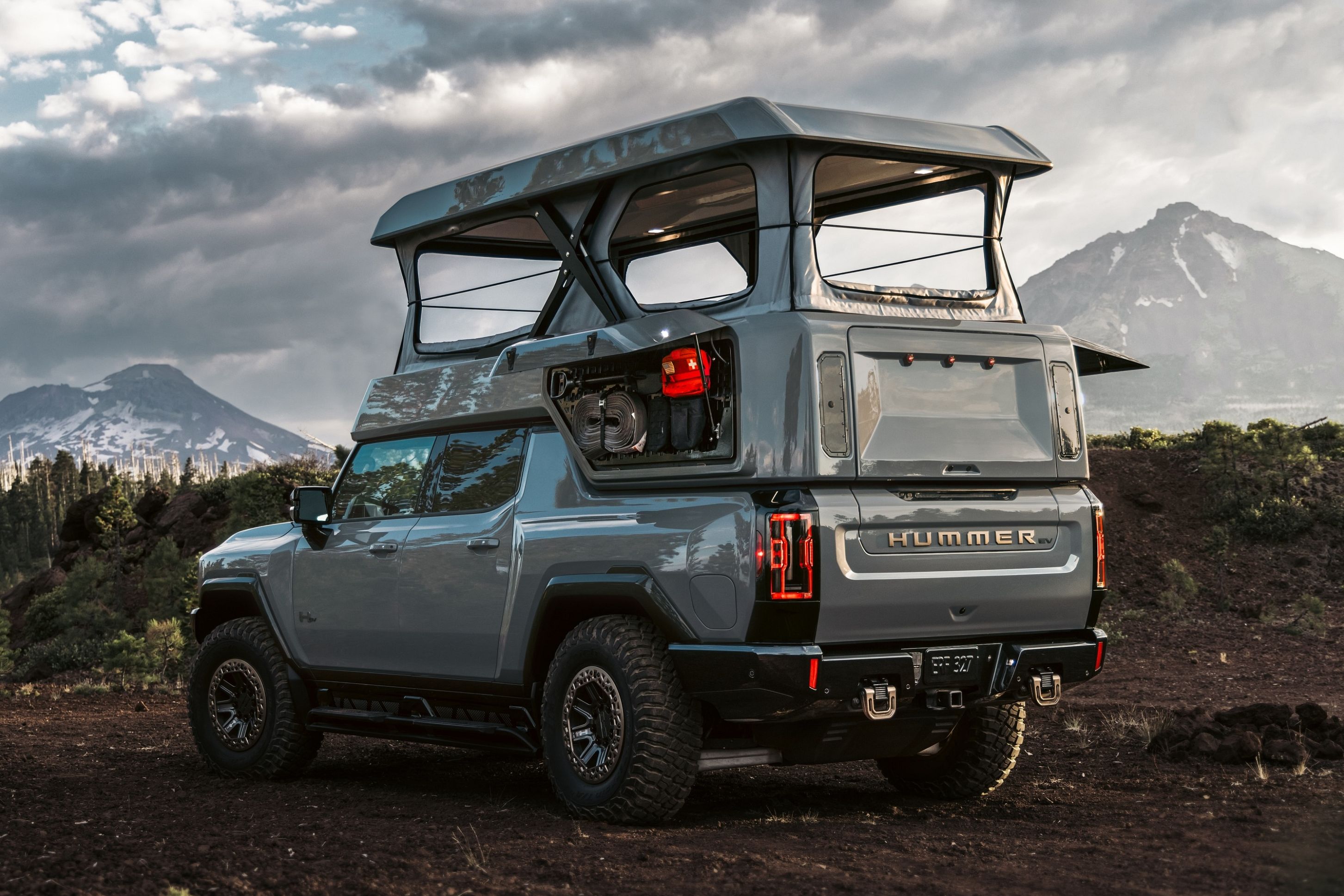 GMC Hummer EV EarthCruiser Debuts As All-Electric Overlander