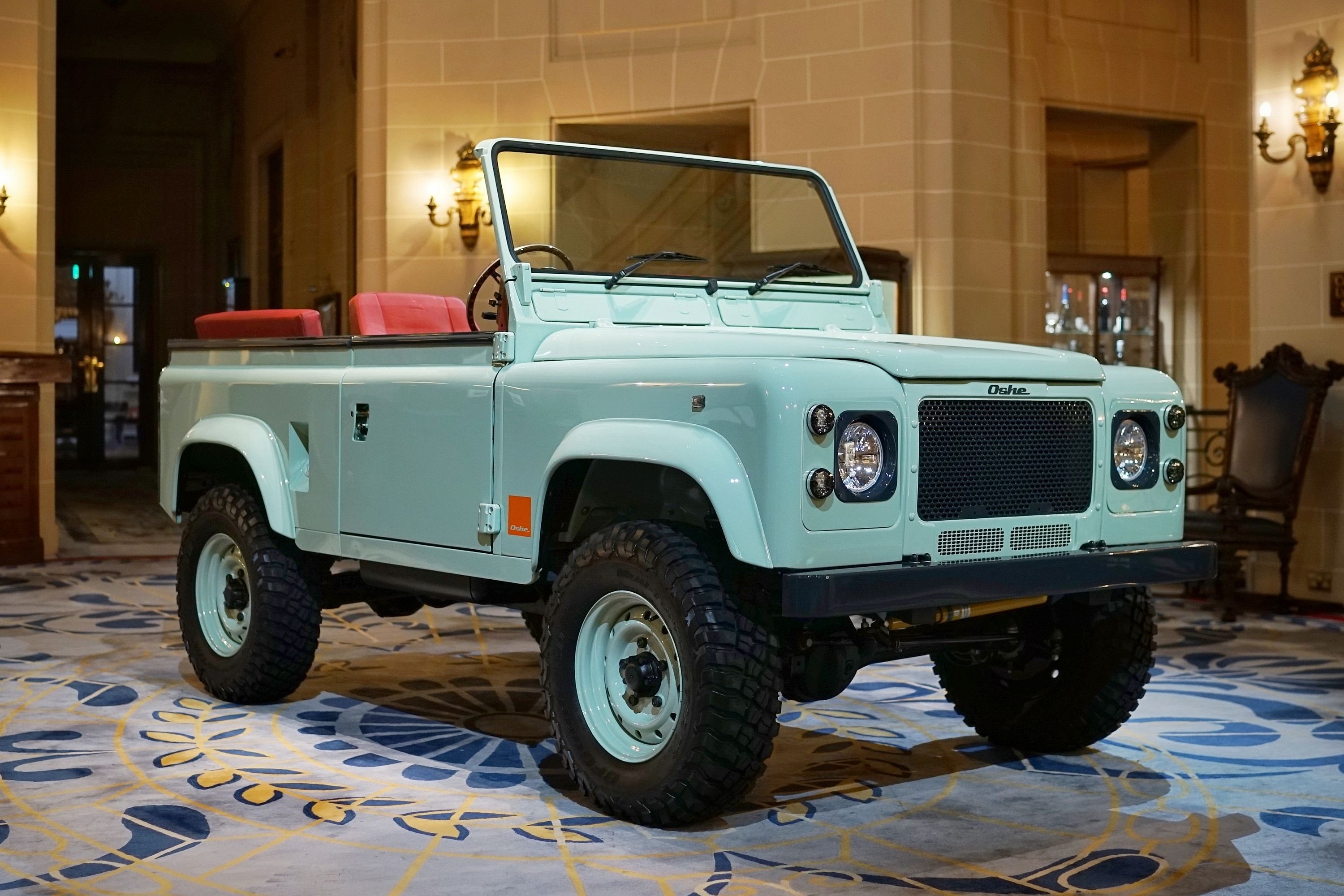 New Land Rover Defender Restomod Packs V8 Power And An Africa-Themed ...