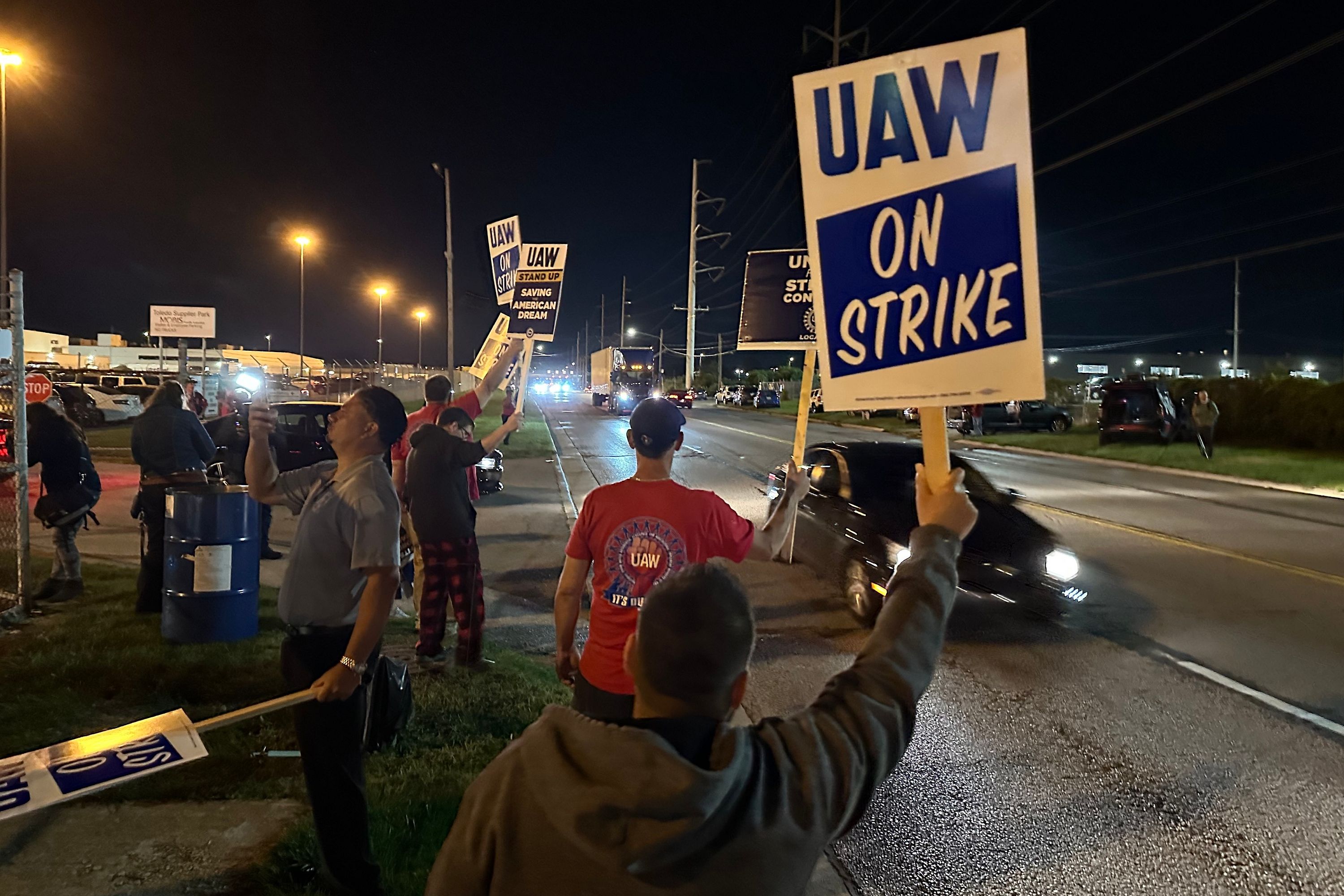 Massive UAW Strikes Begin At GM, Ford, And Chrysler
