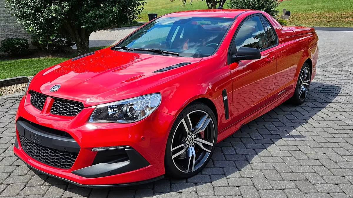 HSV Maloo R8 LSA Is A Modern Day El Camino That You Can Buy And Drive ...