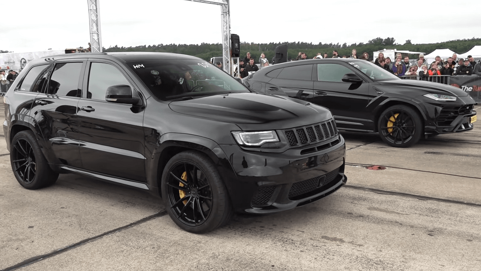 2,000-HP Super SUV Drag Race: Lamborghini Urus Vs. Jeep Trackhawk