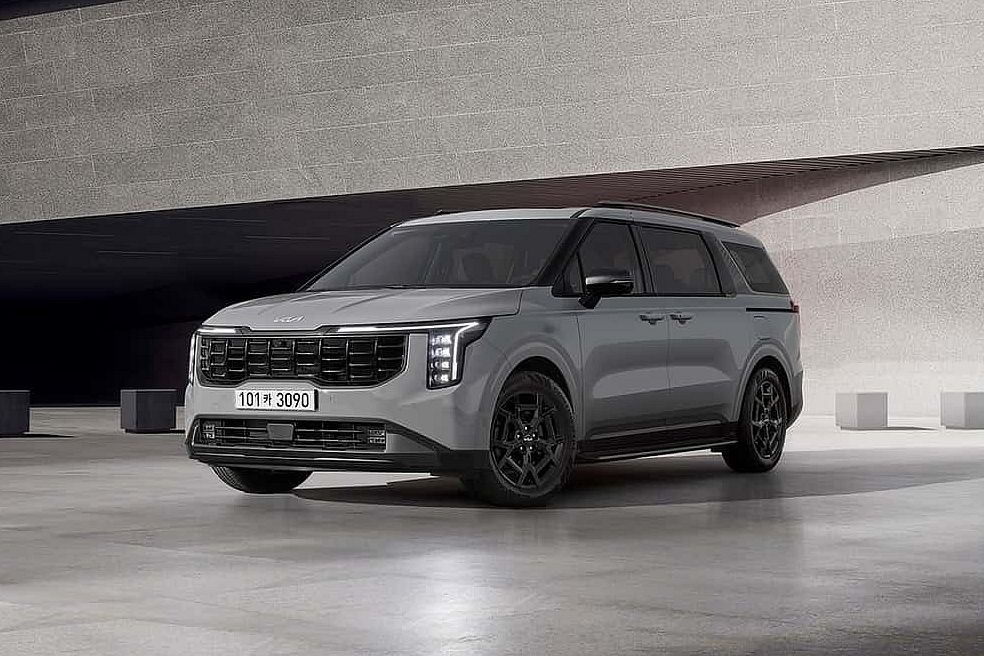 2025 Kia Carnival Images: Interior And Exterior Gallery