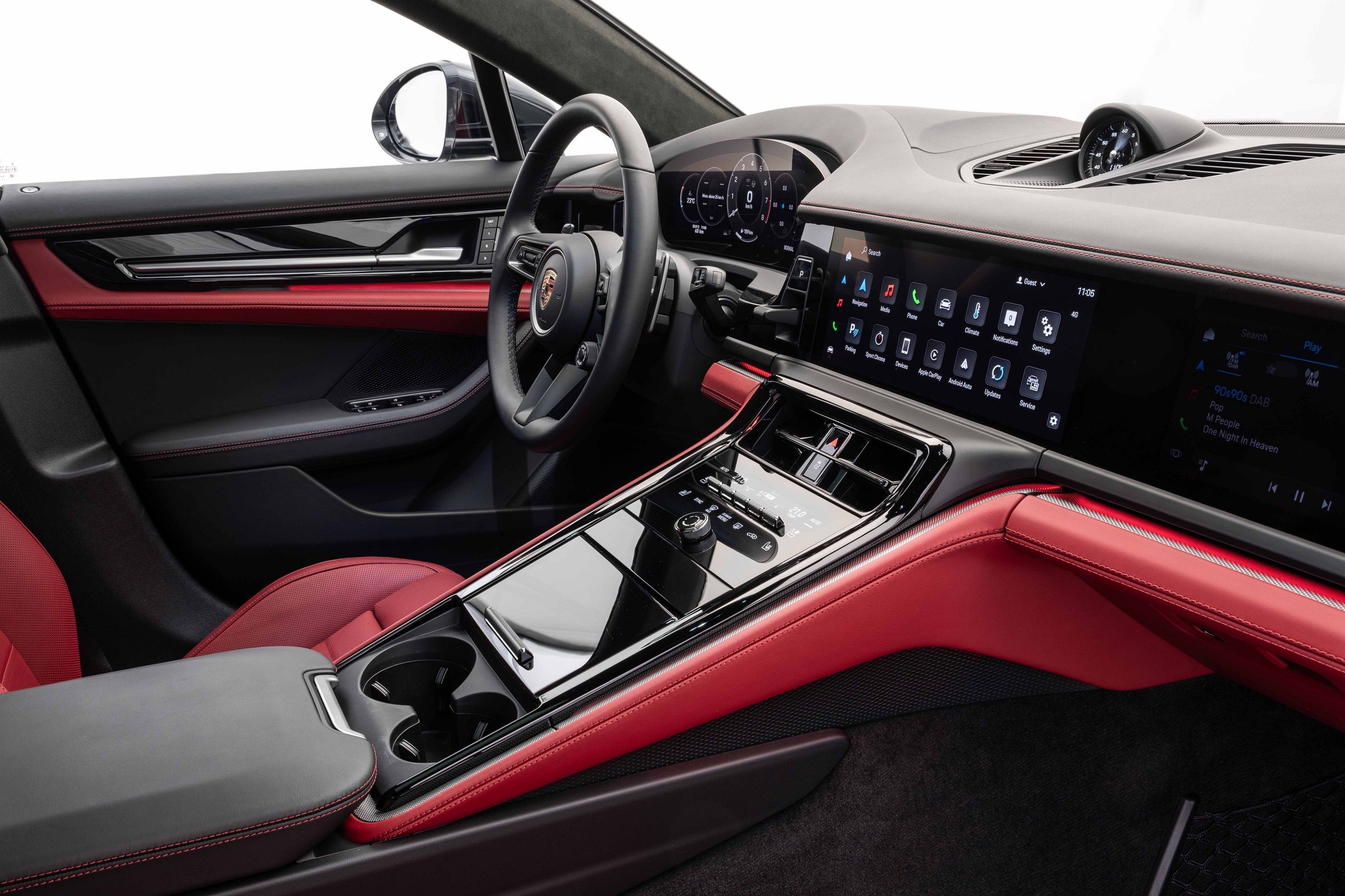 Get Your First Look At The New Porsche Panamera's Interior