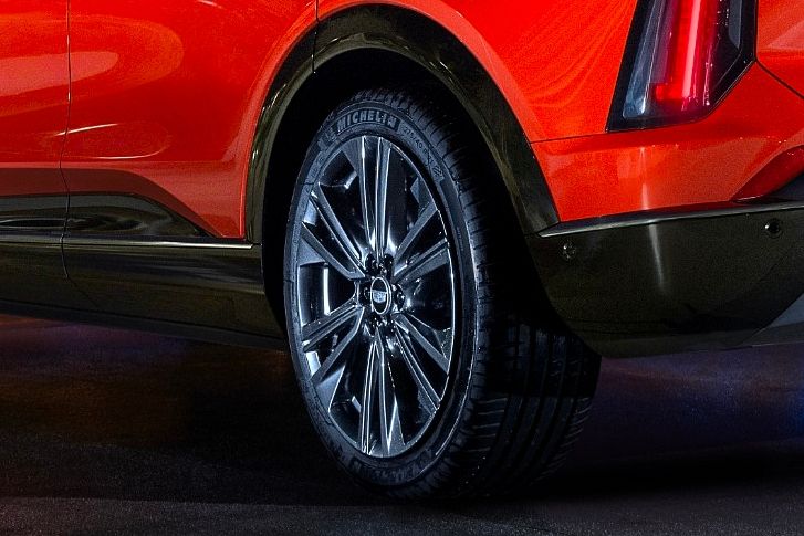 2025 Cadillac Optiq - Review | CarBuzz