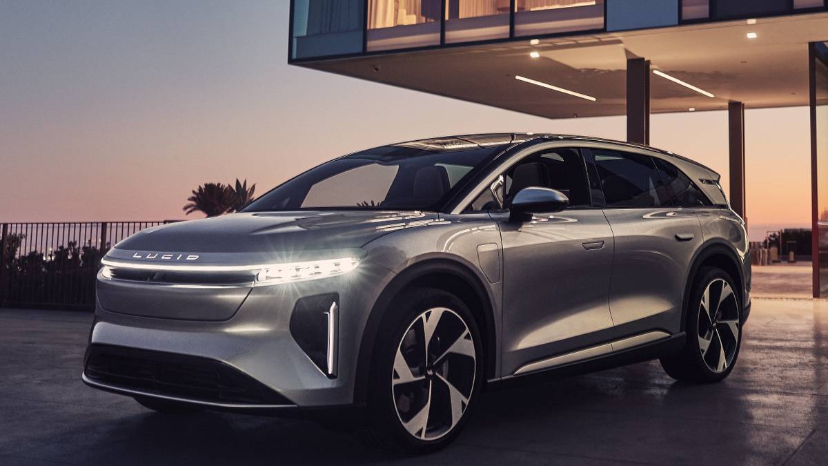 2026 Lucid Gravity Pricing, Photos & Specs