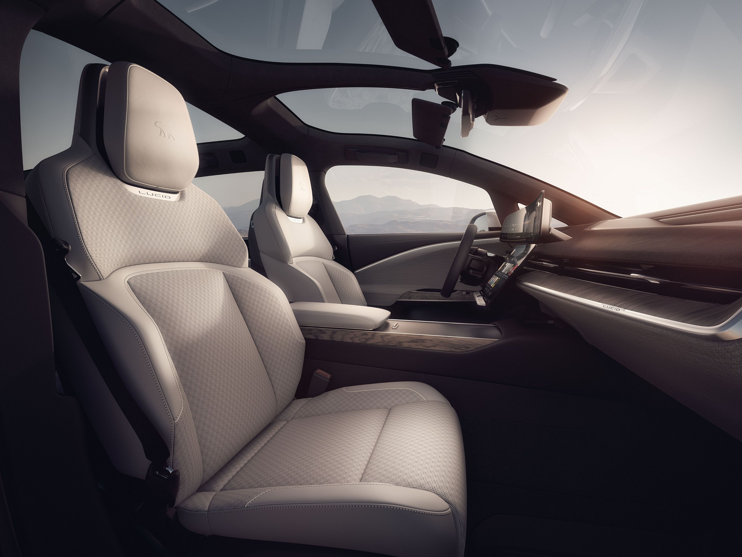 2025 Lucid Gravity Photos Interior CarBuzz