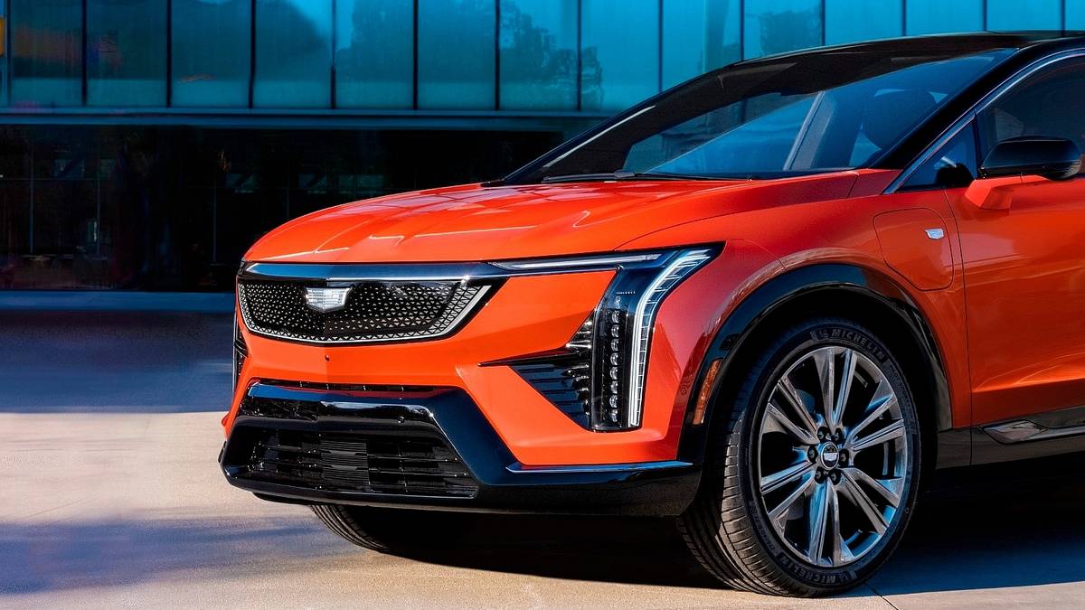 2025 Cadillac Optiq Specs & Trims