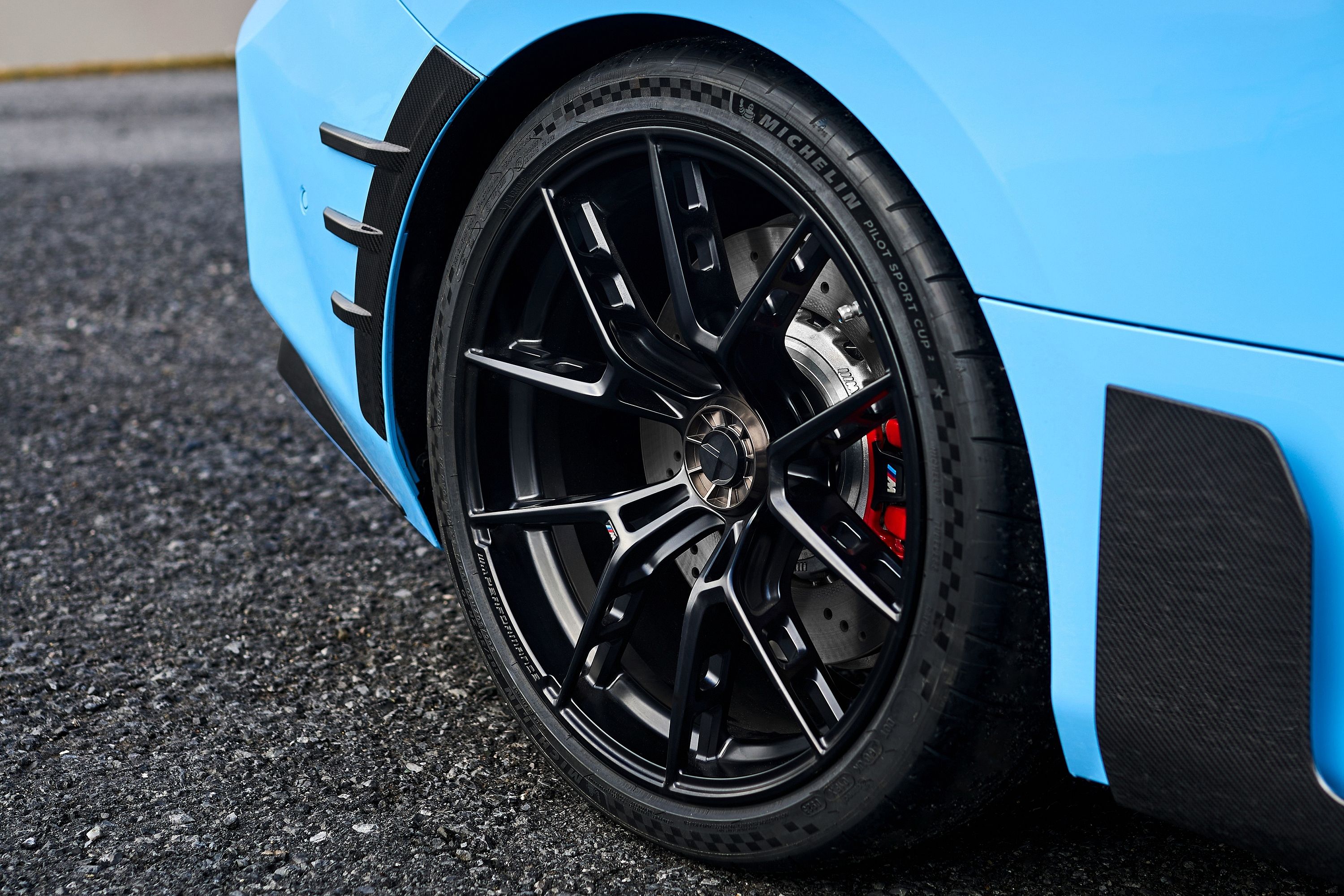We've Got Bad News About BMW's Epic Center-Lock Wheels
