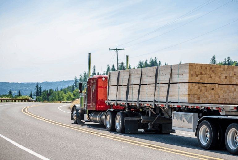 What Is A Flatbed Truck? An In-Depth Guide To The Structure And ...