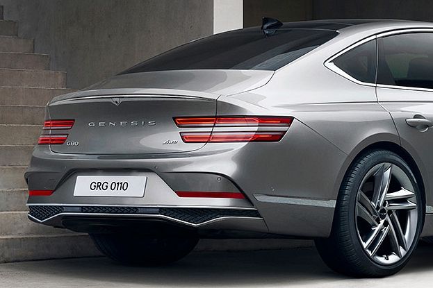 2025 Genesis G80 - Review | CarBuzz
