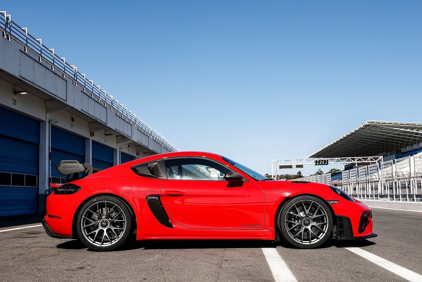 New Map App Helps Gearheads Find The Best Driving Roads In Their Area