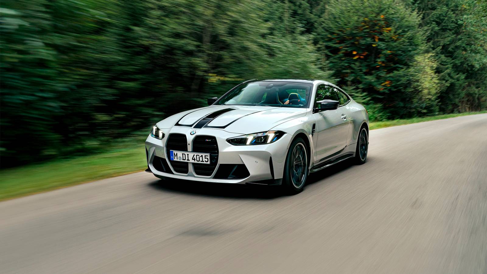 2025 BMW M4 Gets Up To 523 HP, iDrive 8.5, M4 CSL Laser Taillights