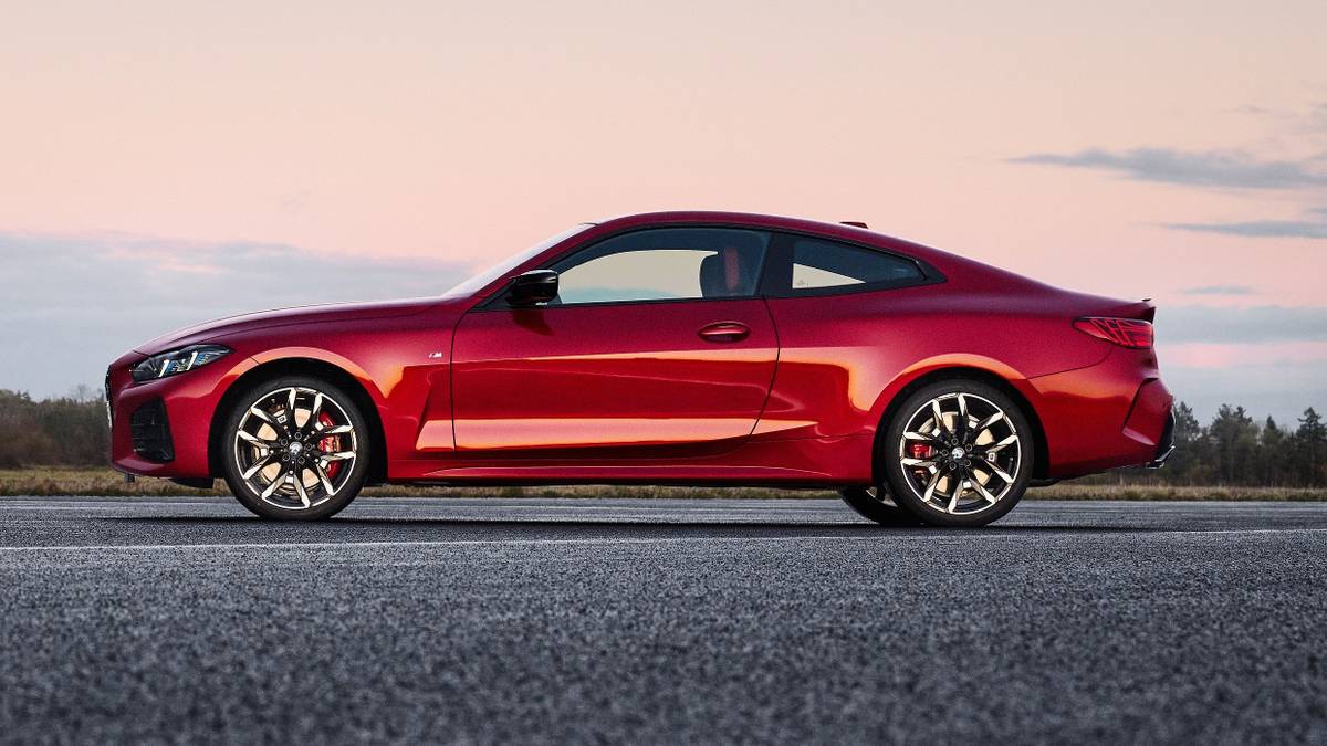 2025 BMW 4 Series Pricing, Photos & Specs