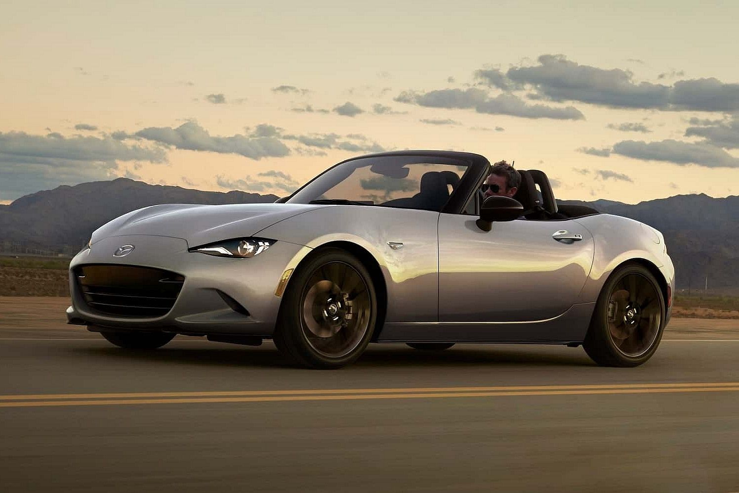 What Are America's Lightest Sports Cars?