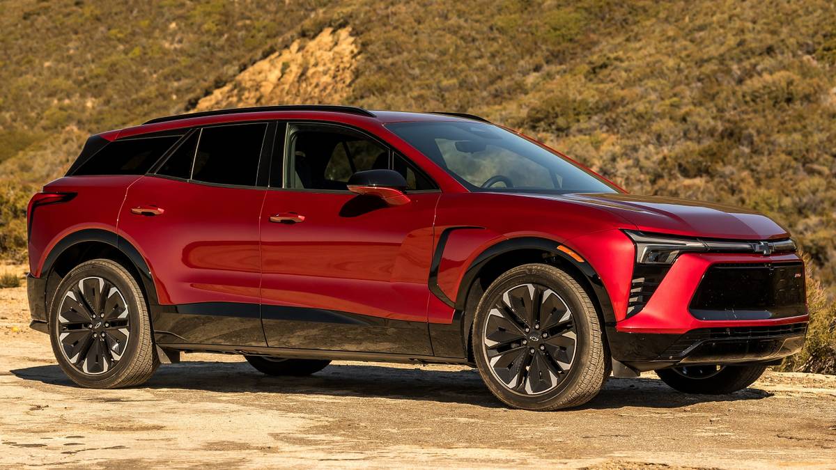 Chevrolet Blazer EV: Review, Pricing, Photos, and Specs