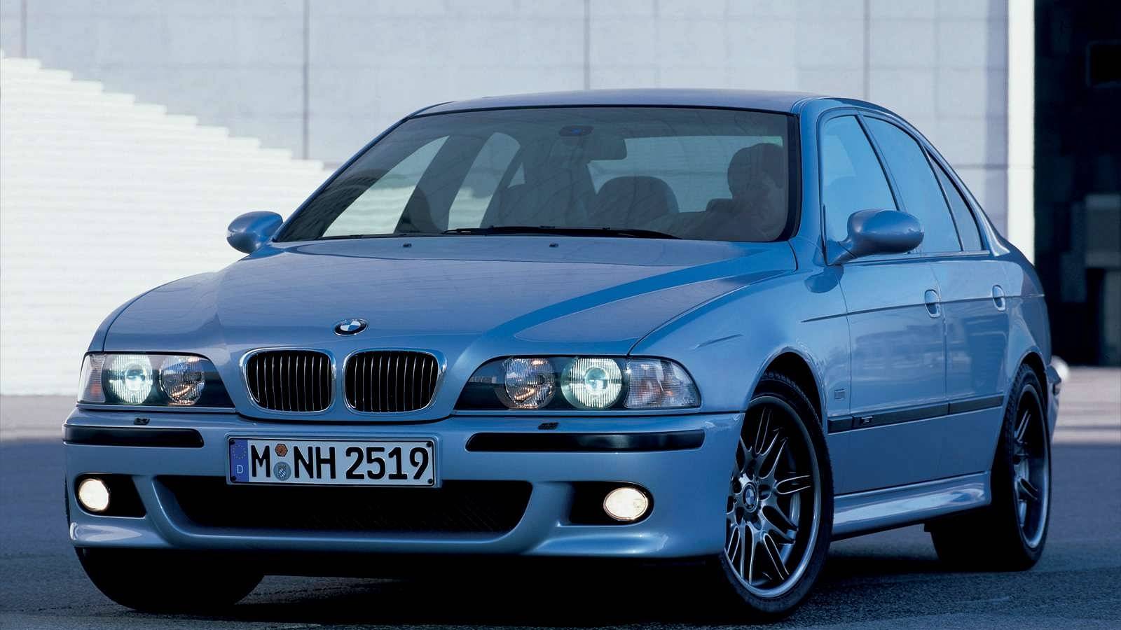 What The 2025 BMW M5 Can Learn From The Best M5 Ever Made
