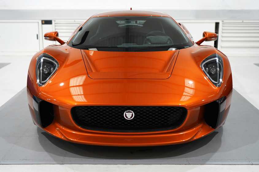 The Fastest Jaguar Ever Was Powered By A Failed Hot Hatch Engine