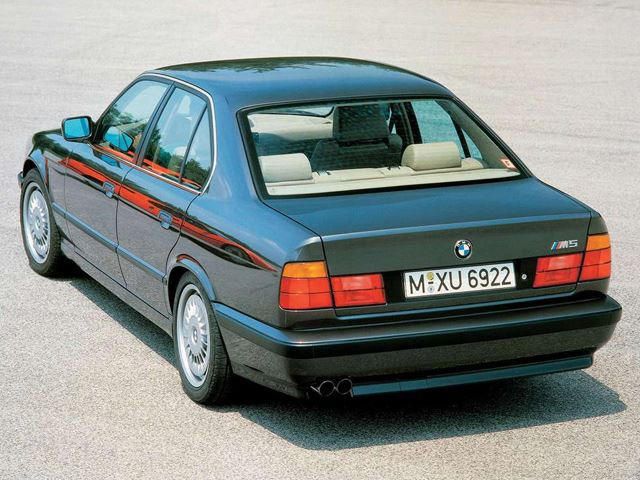 Happy 30th Birthday, BMW M5