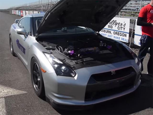 World's Fastest Nissan GT-R Clocks 7.81-Second Quarter-Mile