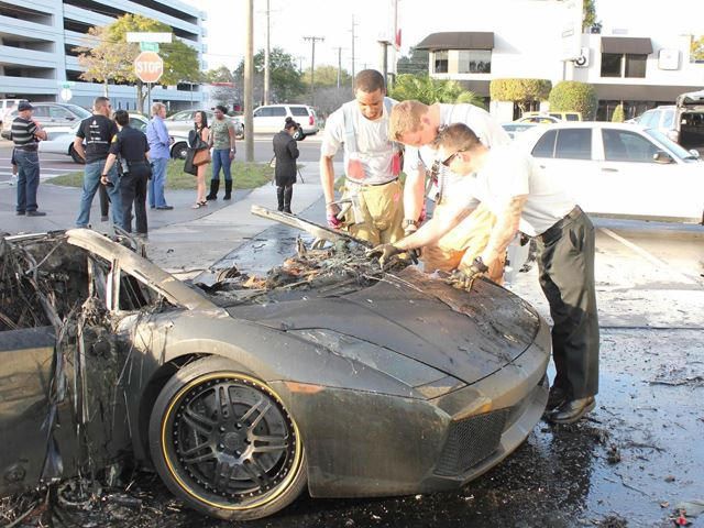 Lamborghini Gallardo Self-Destructs In Epic Style After Massive Engine ...