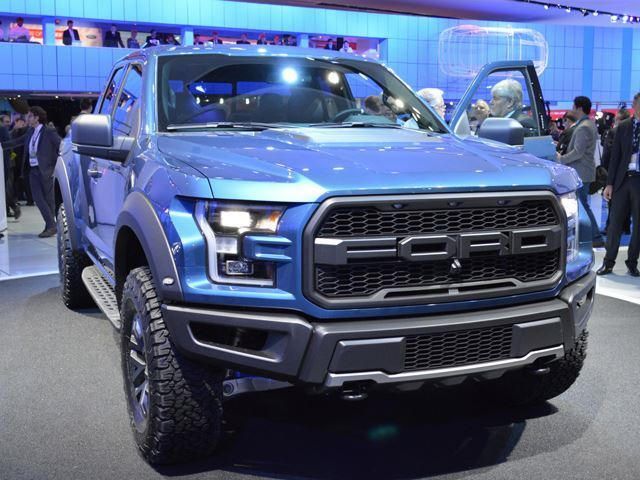 Read This And You'll Find Out The 2017 Ford F-150 Raptor's Horsepower