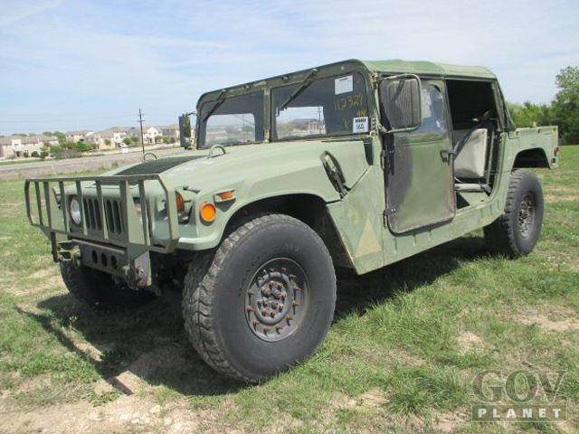Owning A US Military Surplus Humvee Has Become A Huge Pain In The Ass