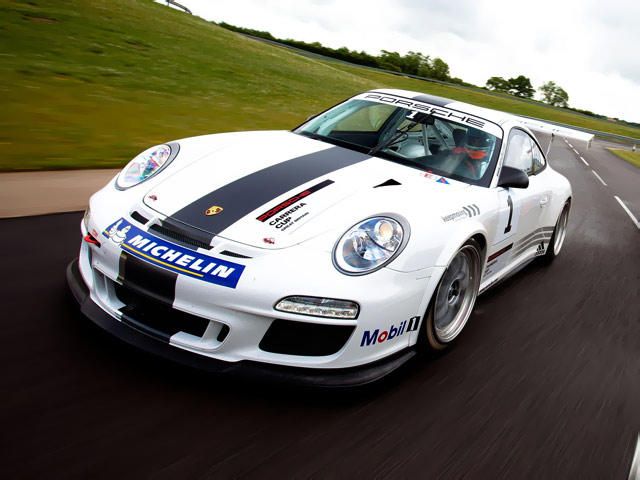 Porsche 911 GT3 Cup Is An RS In Racing Trim