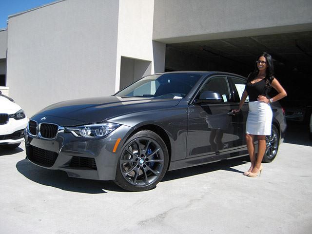 Lease Vs. Buy: What's The Best Way To Get Your Dream Car?