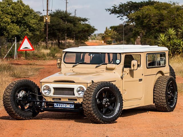 This Is What Happens When You Mix A 300-HP Lexus V8 And A '76 FJ Cruiser