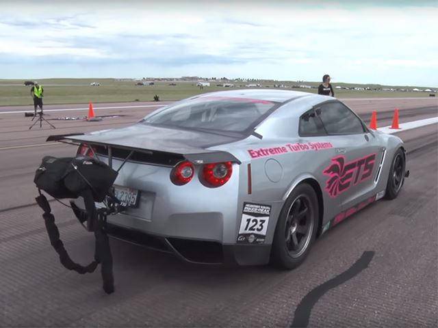 This Insane 3,000-HP Nissan GT-R Smashed The Half-Mile Record