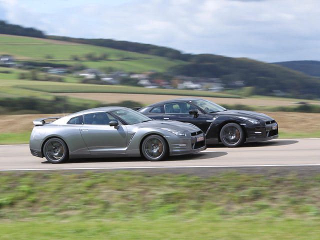 Video: 2012, 2011, and 2009 Nissan GT-R Comparison