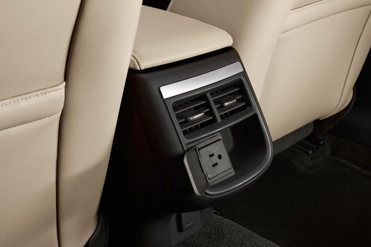 2016 Chevrolet Impala Interior Photos
