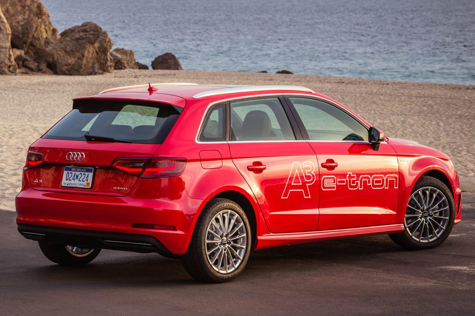 2016 Audi A3 E Tron Specs