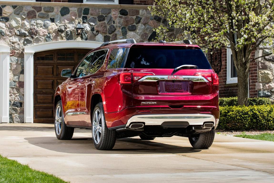2017 GMC Acadia Pricing, Photos & Specs