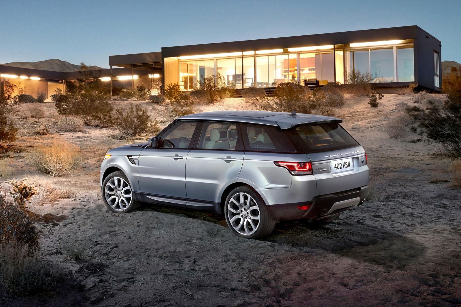 2015 Land Rover Range Rover Sport - Photos Exterior | CarBuzz