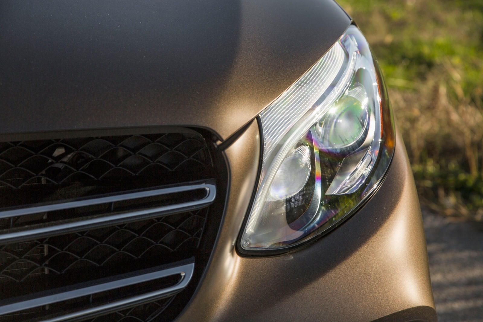 2018 Mercedes-Benz GLC-Class SUV Exterior Photos