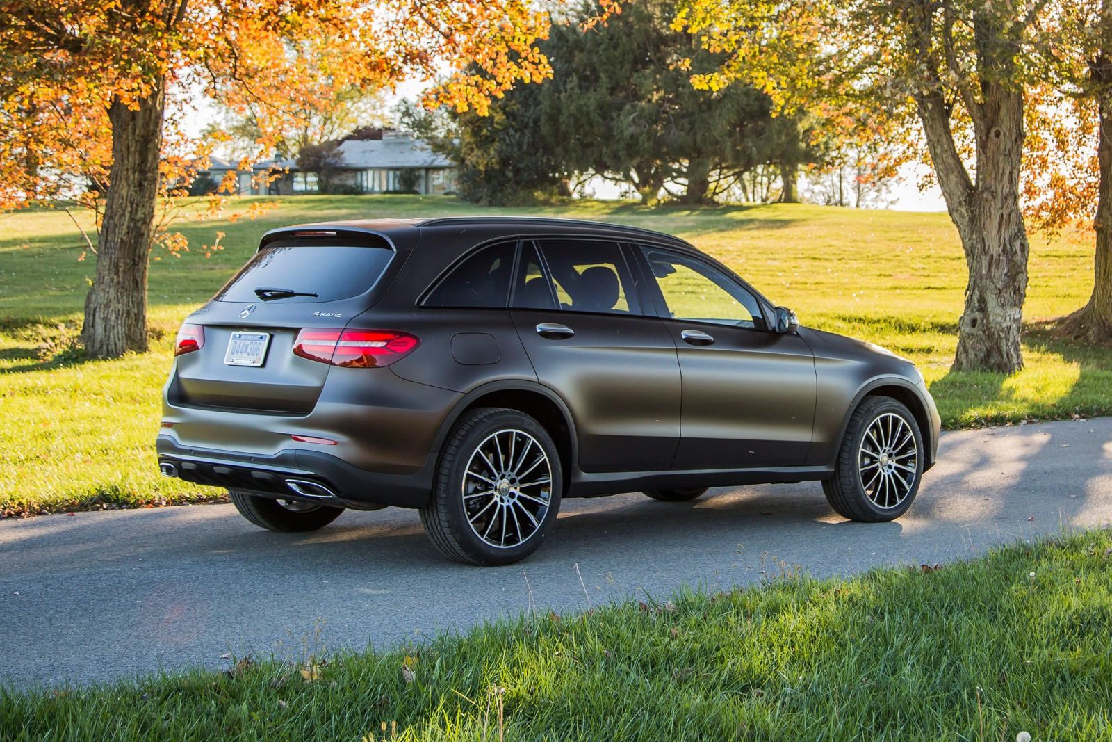 2018 Mercedes-Benz GLC-Class SUV Exterior Photos