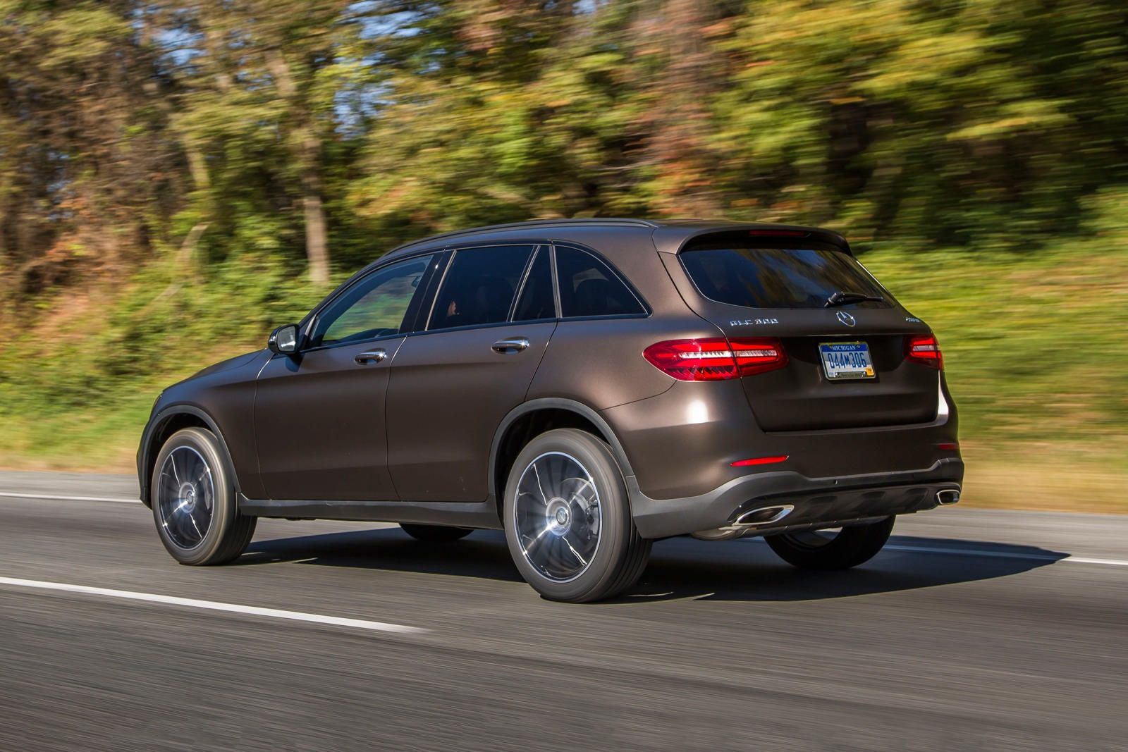 2018 Mercedes-Benz GLC-Class SUV Exterior Photos